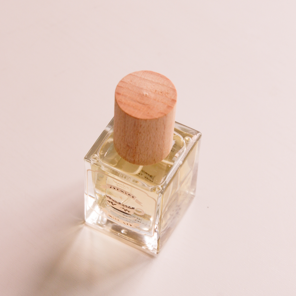 Jasmine Milk Tea Liquid Aura (love) – Imperfect Scents